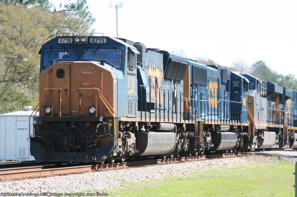 CSX 4719